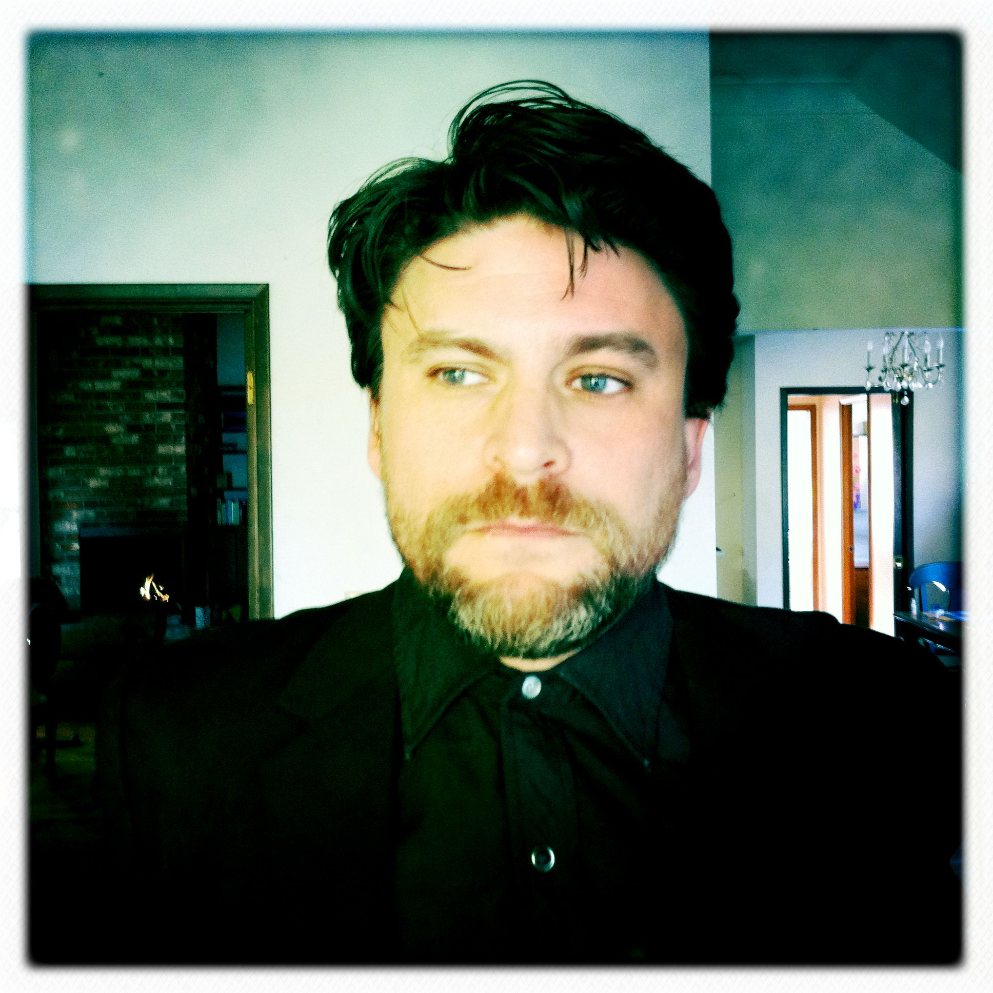 Andras Jones & Tobias The Owl - The Radio8Ball Show